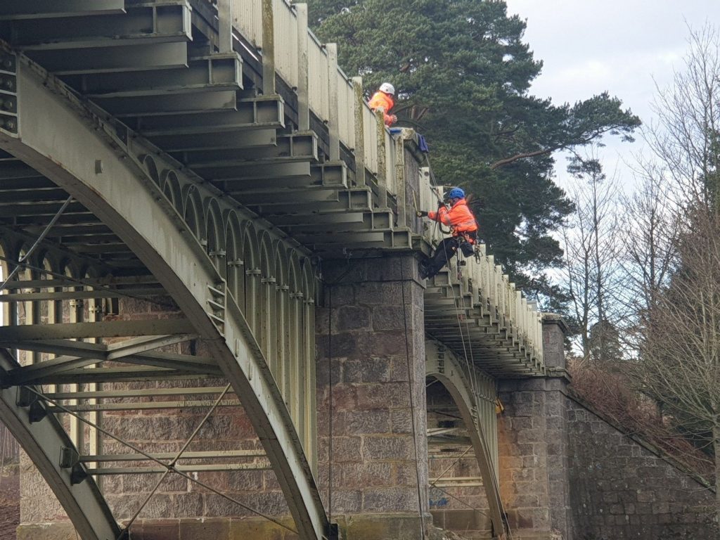 Groundline Engineering - Stockport Rail Bridge - Structural ...